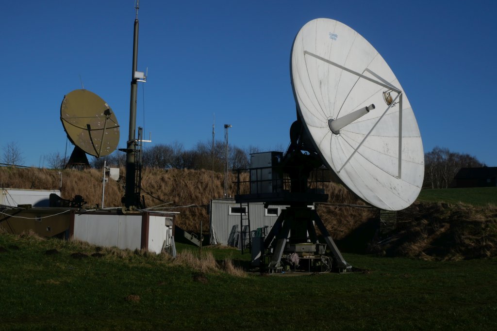 DL0SHF - Images and Information