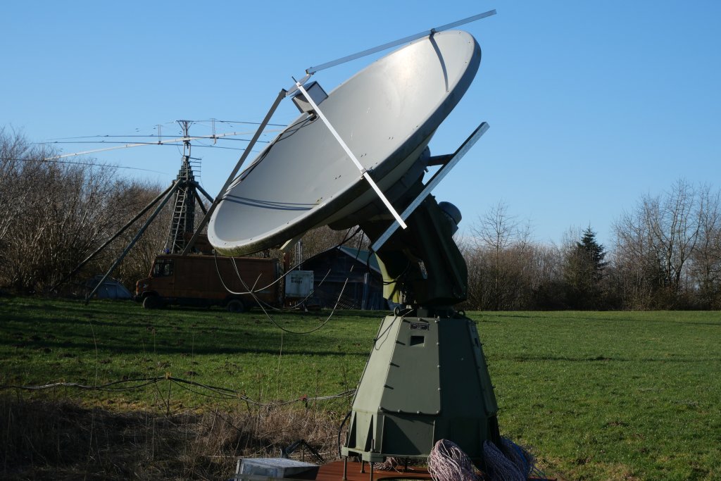 DL0SHF - Images and Information