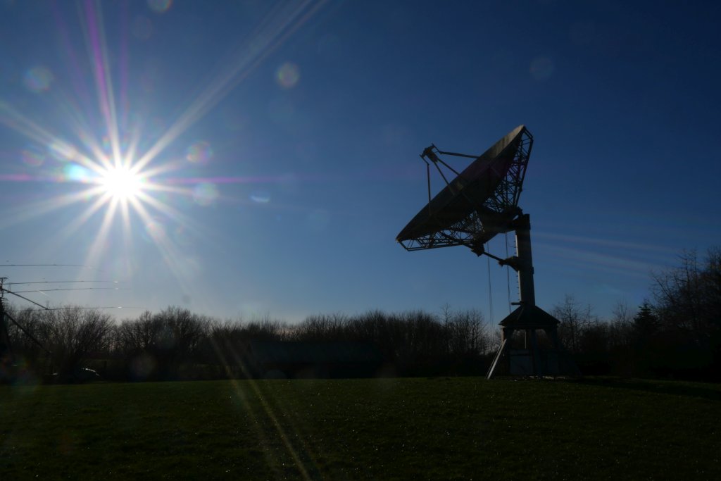 DL0SHF - Images and Information